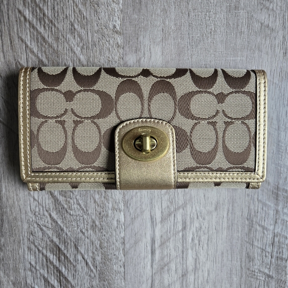Coach | Bags | Coach Signature Canvas Wallet | Poshmark